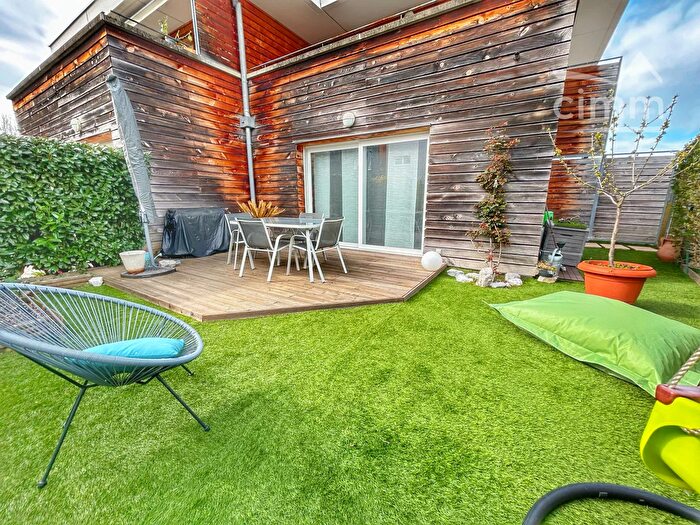 Appartement à vendre - La Ravoire - 3 pièces - 2 chambres