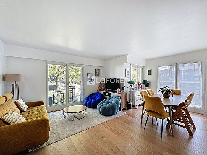 Appartement à vendre - Antony, Croix de Berny - 3 pièces - 2 chambres