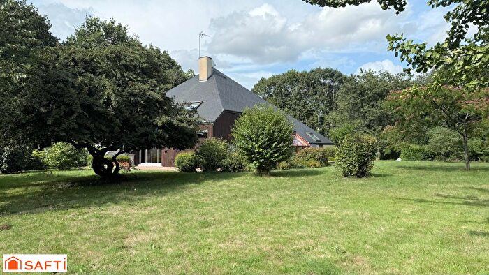 Maison à vendre - Saint-Jacut-du-Mené - 6 pièces - 5 chambres