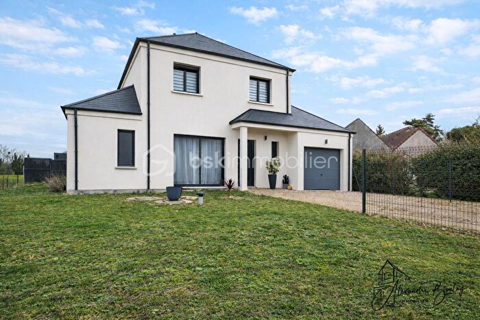 Maison à vendre - Chevilly - 6 pièces - 4 chambres