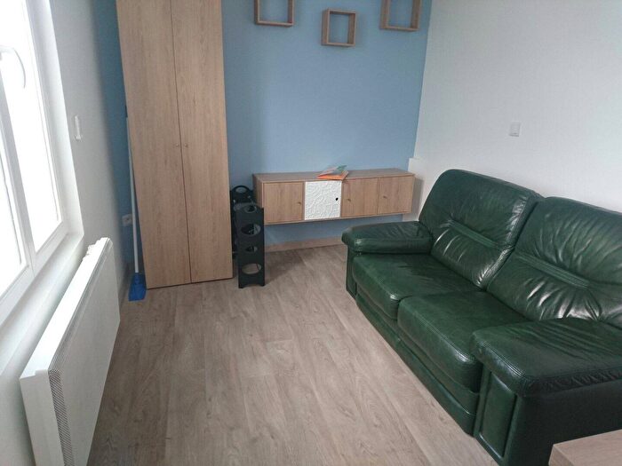 Appartement à louer - Bourges - 2 pièces - 1 chambre