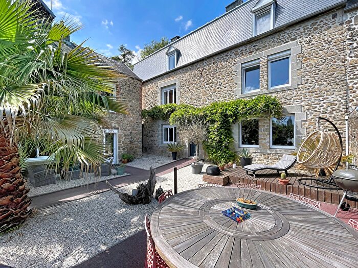 Maison 11 pièces à vendre - Coutances