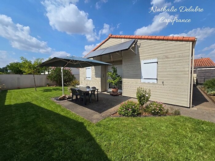 Maison 3 pièces à La Crèche, à vendre