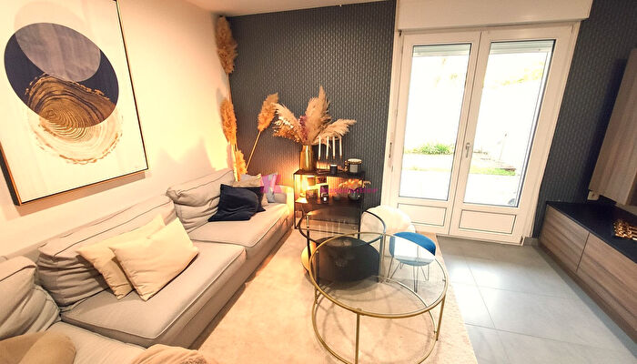 Maison à vendre - Plabennec - 8 pièces - 5 chambres