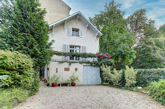 Maison à vendre - Vichy, Vieux Vichy - 5 pièces - 3 chambres