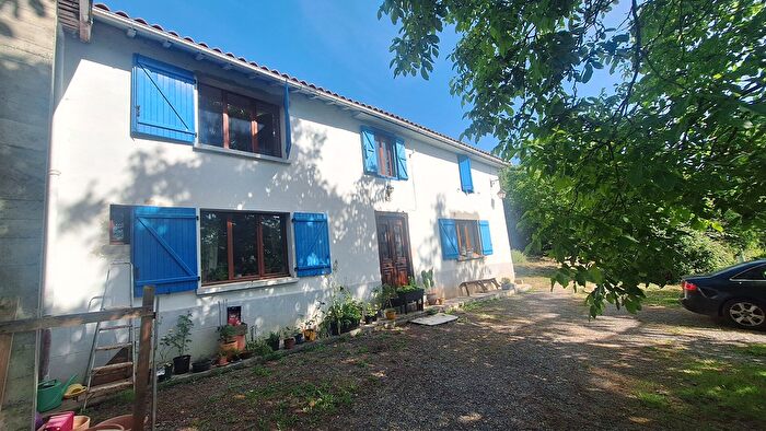 Maison 5 pièces à vendre à Ganties