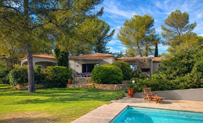 Maison à vendre - Saint-Gély-du-Fesc - 8 pièces - 7 chambres