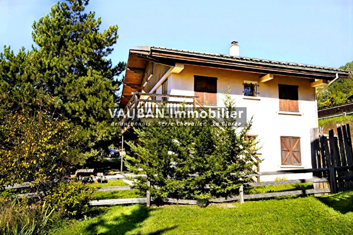 Maison à vendre - La Salle-les-Alpes - 12 pièces - 9 chambres