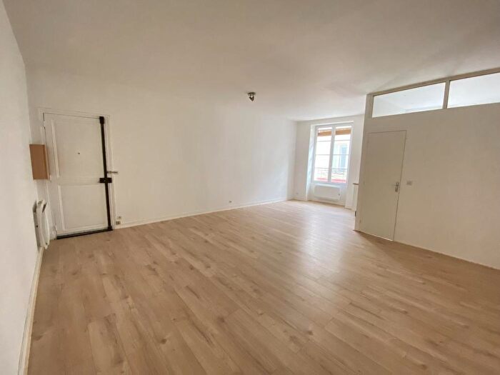 Appartement à louer - Coulommiers, Centre-ville - 1 pièce