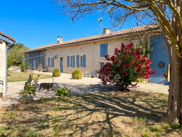 Vanzac - Maison 5 pièces à vendre