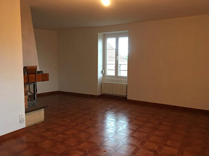 Maison à louer - Bissey-sous-Cruchaud - 4 pièces - 3 chambres