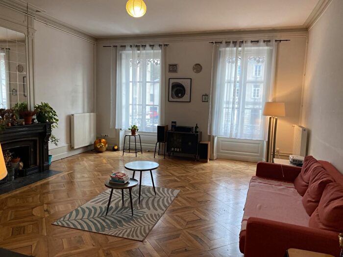Appartement 3 pièces à louer à Bourgoin-Jallieu, Centre-ville, Pont Saint-Michel
