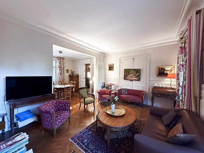 Maison à vendre - Dreux, Centre-ville - 8 pièces - 6 chambres