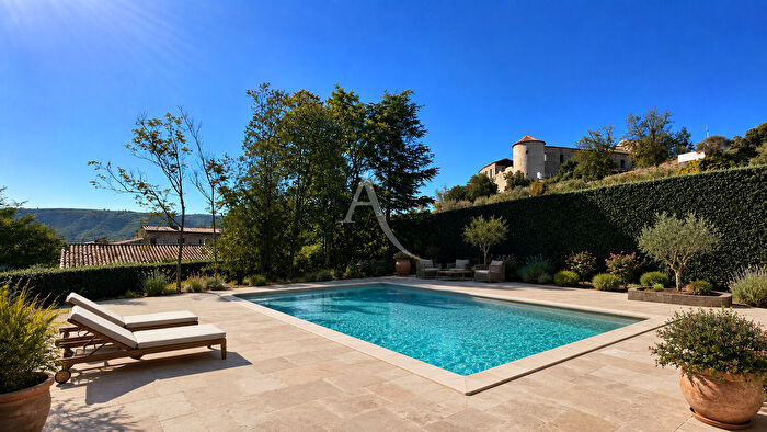 Maison 9 pièces à vendre à Gréoux-les-Bains