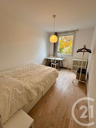 Appartement à louer - Cergy - 4 pièces - 3 chambres