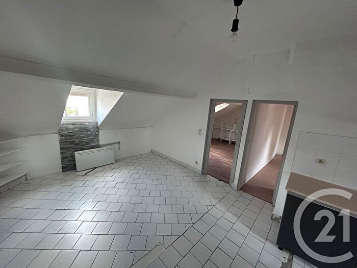 Lisieux, Trevett, Quatre Sonnettes : Appartement 3 pièces à vendre