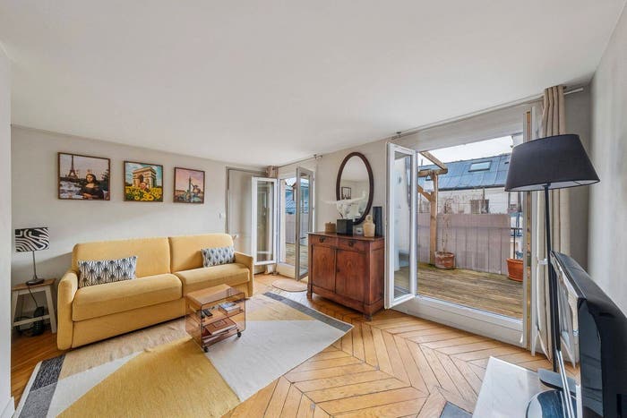 Porte Saint Denis-Paradis, Paris 10ème arrondissement - Appartement 2 pièces à louer