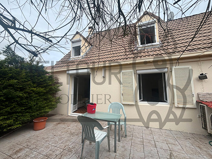 Maison à vendre - Faremoutiers - 6 pièces - 5 chambres