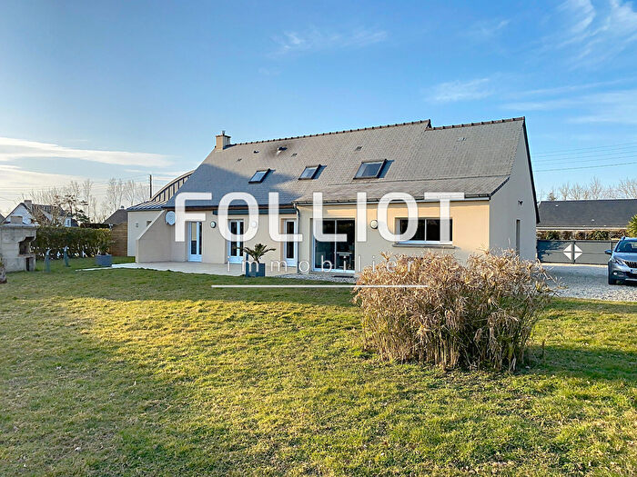 Maison à vendre - Agon-Coutainville - 6 pièces - 4 chambres