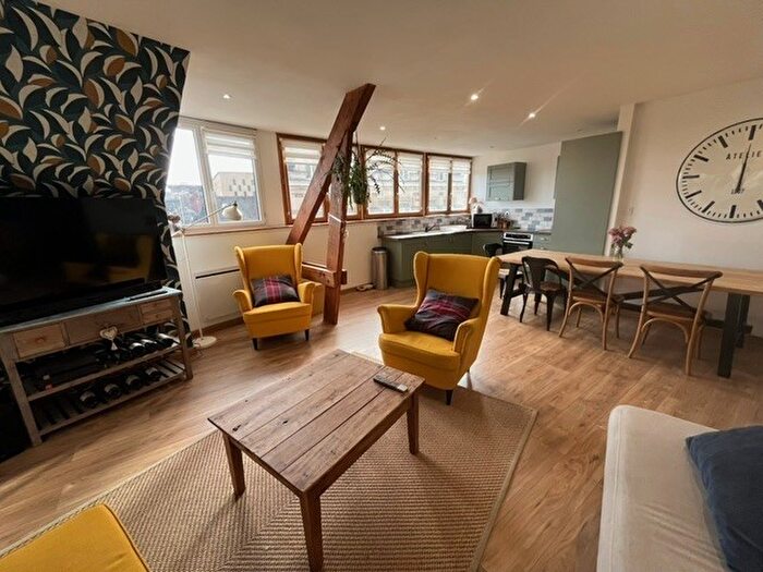 Valenciennes, Quesnoy, Delsaux, Musée, Cannoniers, Gare - Appartement 4 pièces à vendre