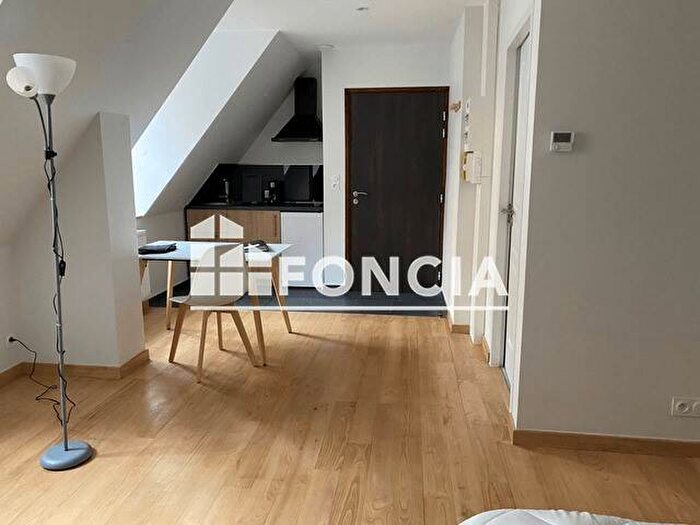 Appartement à louer - Centre Ville, Amiens - 1 pièce