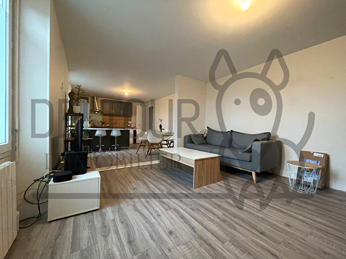 Chevru : Appartement 3 pièces à louer