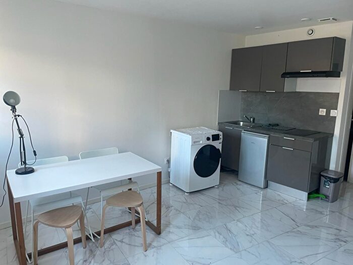 Appartement 2 pièces à louer à Marseille 1er, Belsunce