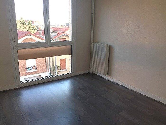 Appartement à louer - A Duclos, Clermont-Ferrand - 2 pièces - 1 chambre