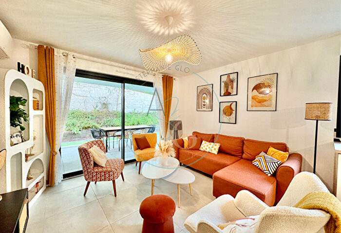 Appartement à vendre - Cogolin, Rialet, Colombier - 3 pièces - 2 chambres