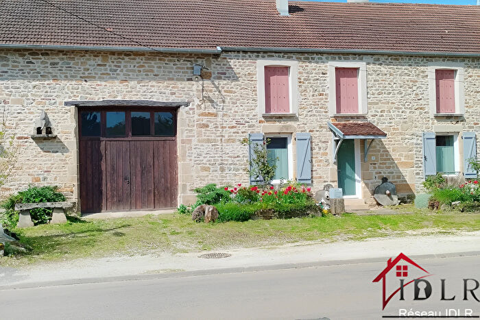 Corgirnon, Champsevraine : Maison 9 pièces à vendre