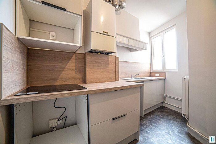 Canadiens, Sotteville-lès-Rouen : Appartement 3 pièces à louer