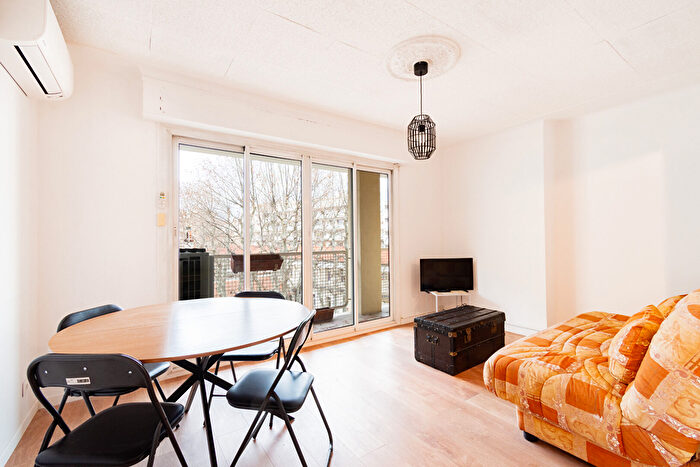 Appartement à louer - Marseille e , Baille - 4 pièces - 3 chambres