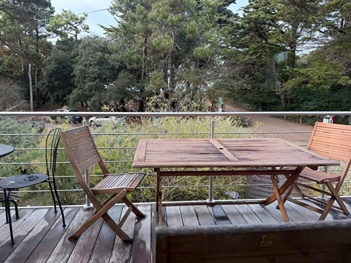 Maison à vendre - Noirmoutier-en-lîle, Bois de la Chaise, Sableaux - 6 pièces - 8 chambres