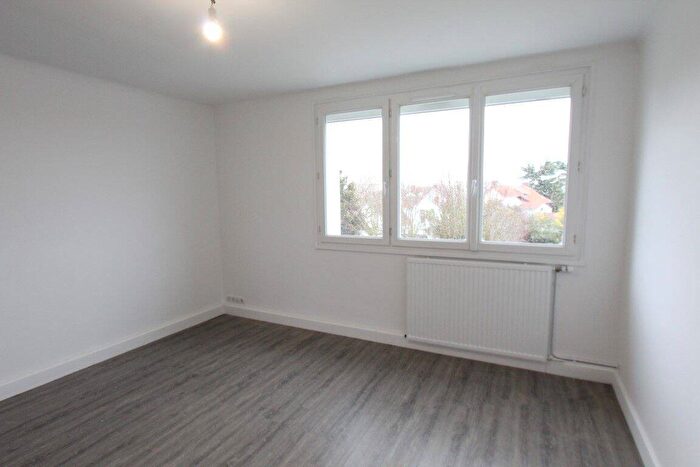 Lion d'Or-Gilarderie, Nantes : Appartement 3 pièces à louer