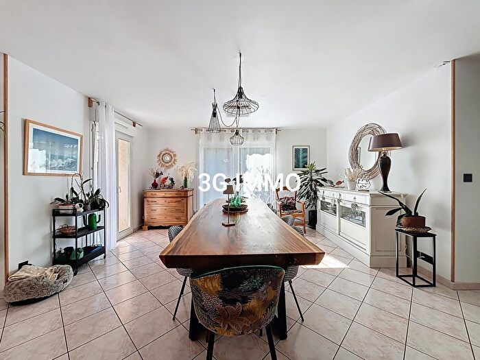 Maison à vendre - Nissan-lez-Enserune - 5 pièces - 3 chambres