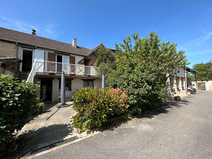 Maison à vendre - Bû - 6 pièces - 6 chambres