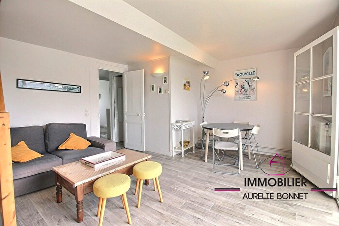 Appartement à vendre - Trouville-sur-Mer, Plages, Promenade des Planches, Bon Secours - 3 pièces - 2 chambres
