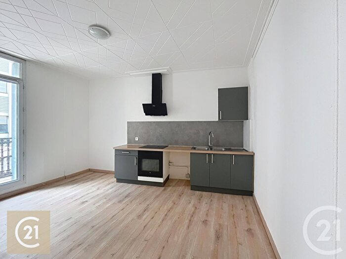 Appartement à louer - Béziers, Centre-ville, Palais des Congrès, Garibaldi, Gambetta - 3 pièces - 2 chambres