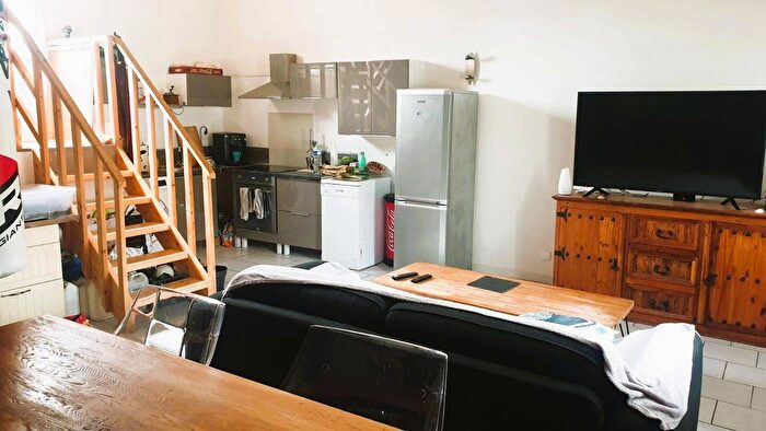 Appartement à louer - Bellegarde - 2 pièces - 1 chambre