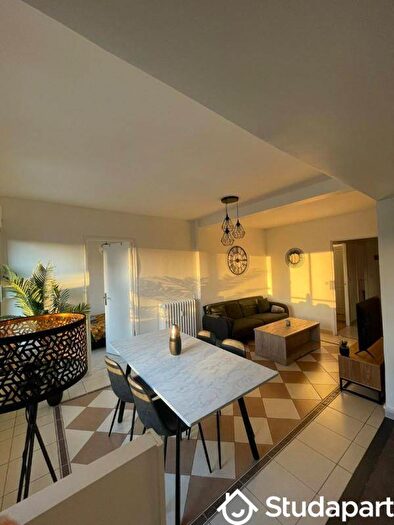 Carrieres Bacquin, Dijon : Appartement 1 pièce à louer