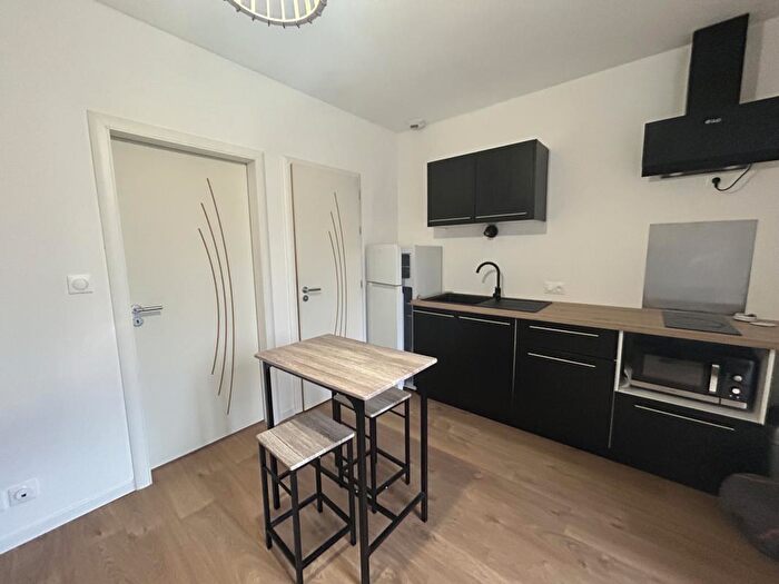 Le Creusot, Sud Ouest : Appartement 1 pièce à louer