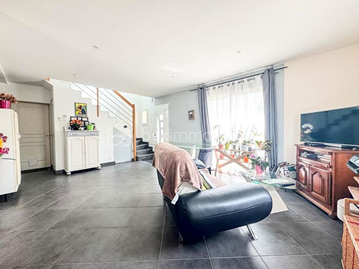 Maison à vendre - Melesse - 6 pièces - 4 chambres