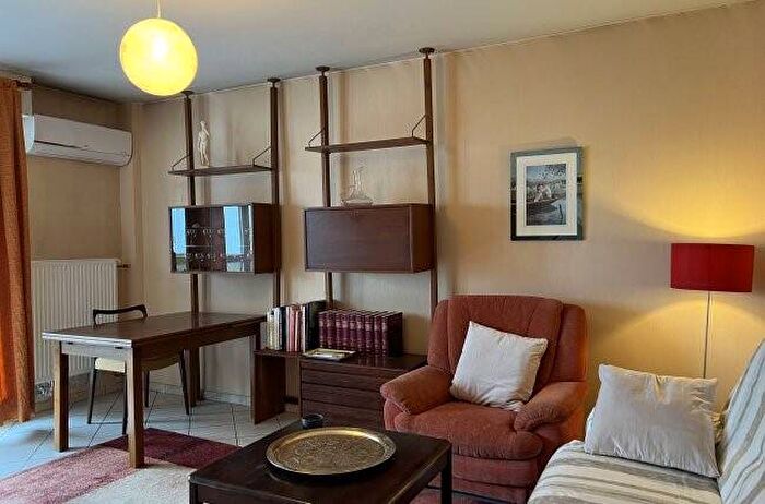 Appartement à louer - Bealieres, Meylan - 3 pièces - 2 chambres