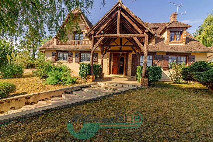 Sépeaux - Maison 9 pièces à vendre