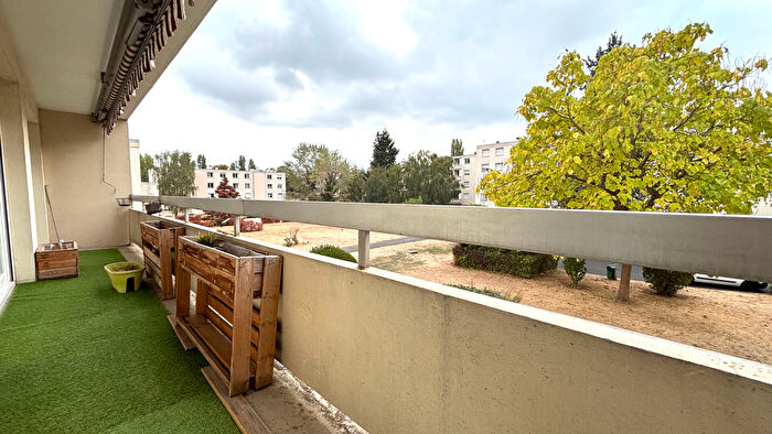 Évry, Aguado : Appartement 4 pièces à vendre