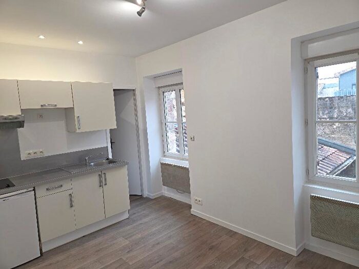 Bordeaux, Saint-Christoly : Appartement 1 pièce à louer