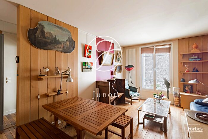 Appartement 4 pièces à Paris 8ème, Hoche Friedland, à vendre