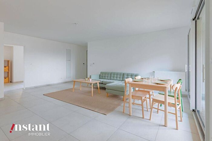 Appartement 5 pièces à louer à Lyon 7ème arrondissement