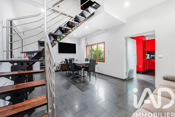 Maison à vendre - Ivry-sur-Seine, Monmousseau, Verollot - 7 pièces - 5 chambres