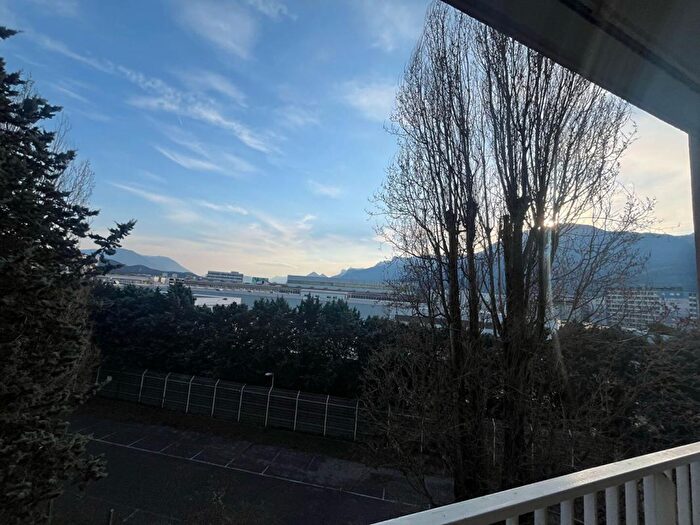 Appartement à vendre - Grenoble - 4 pièces - 2 chambres